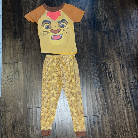 Disney | Pajamas | 3 For 2 Simba Pj Set | Poshmark